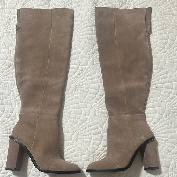 Gianni Bini | Shoes | Gianni Bini Tan Kneehigh Boots | Poshmark